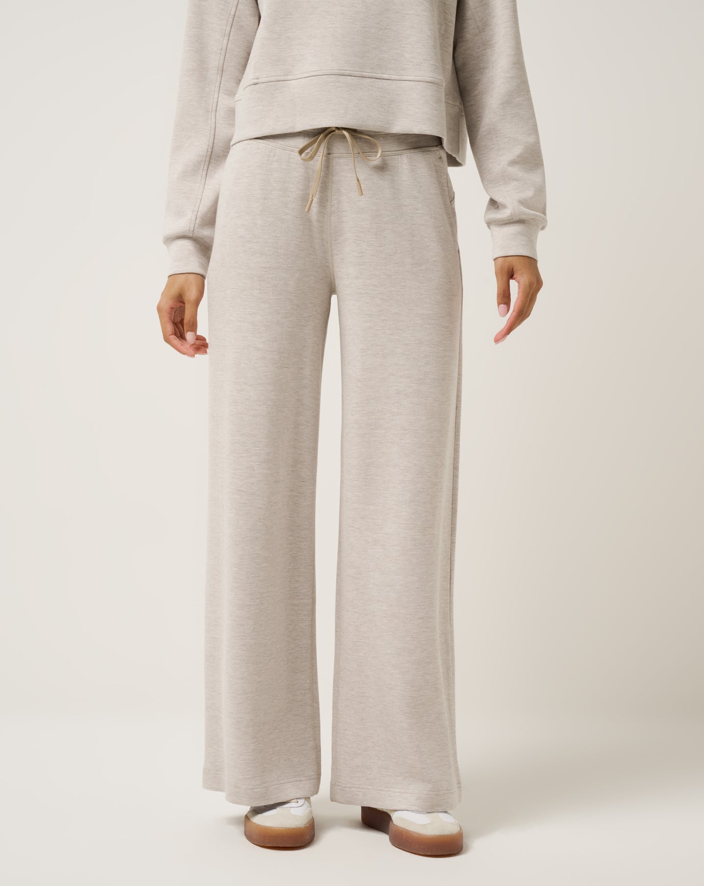 Skyloft Soft Wide Leg Pant & TravisMathew